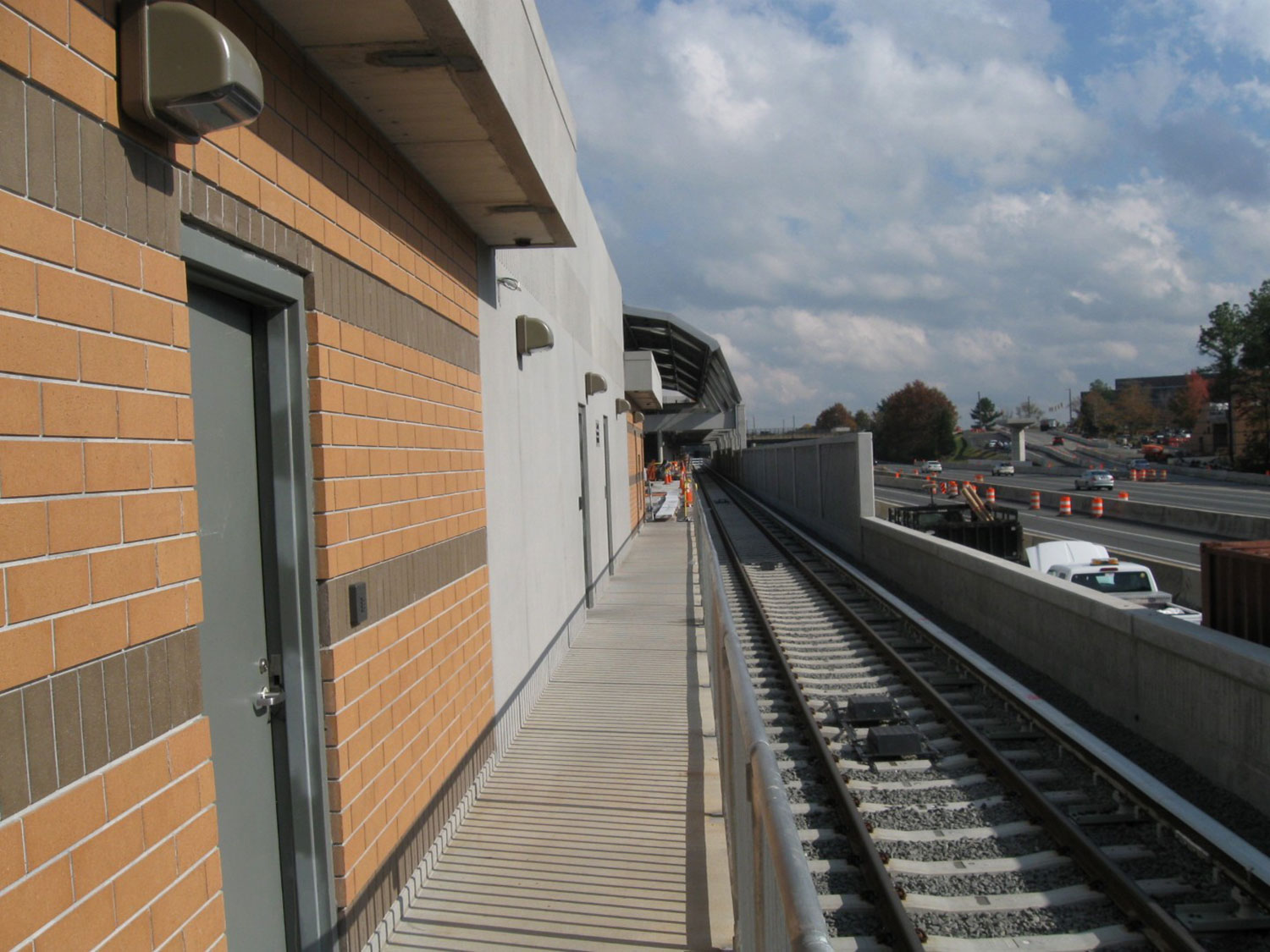 Dulles Corridor Metrorail Station Finishes F.H Paschen img_3475_smaller ...