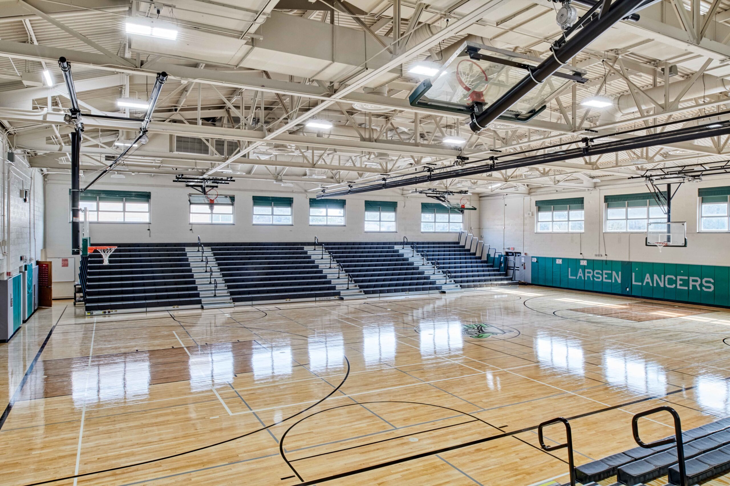 Elgin U46 Gym - F.H. Paschen Commercial Construction Contractors
